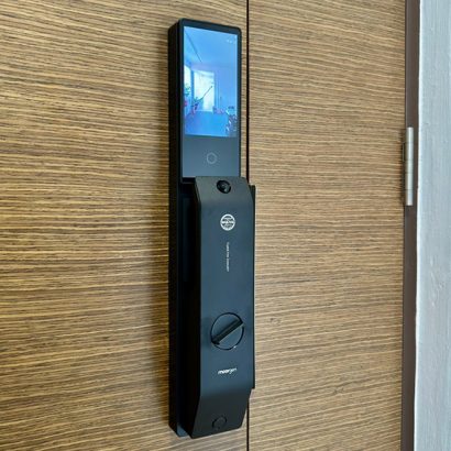Moorgen T9 Swarovski Crystal Push Pull Digital Lock $1599 for Fire ...